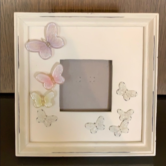 Accents | Super Cute Frame With Glass Butterfly Detail | Poshmark